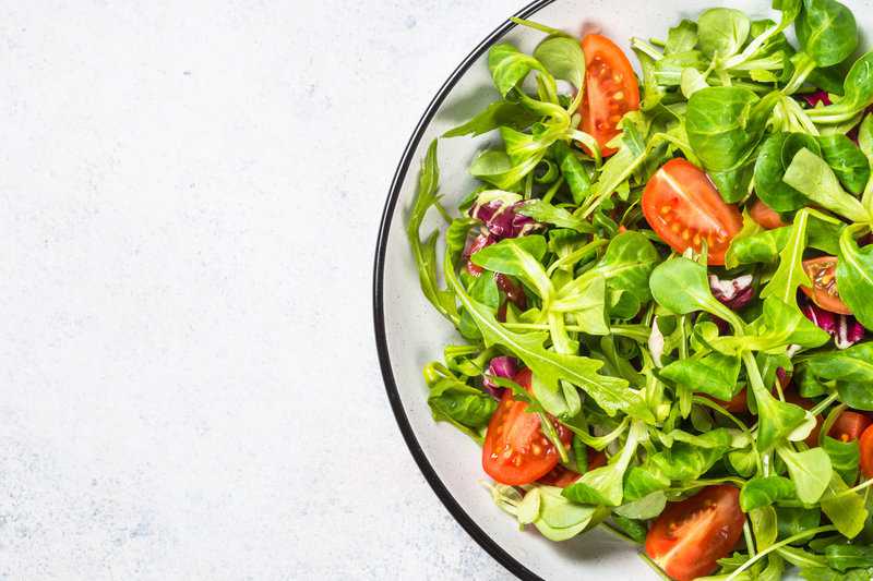 Pizza-Beilagen: Das passt - inkl. Getränke & Sauce - foodwissen.de