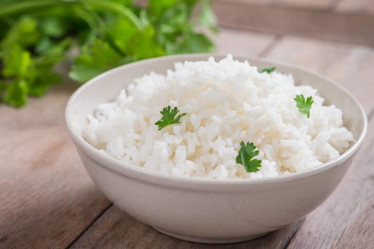 Letscho Beilagen: Das passt - inkl. Getränke & Sauce - foodwissen.de