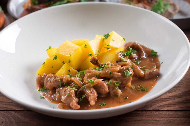 Beilage Zu Boeuf Stroganoff