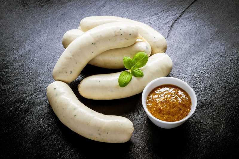 Weißwurst Beilagen: Das passt - inkl. Getränke & Sauce - foodwissen.de