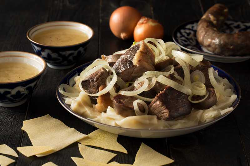 Kasachisches Essen: 8 leckere Gerichte der kasachischen Küche