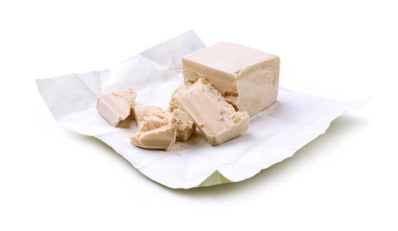 Frische Hefe einfrieren & auftauen - so geht's richtig | foodwissen.de