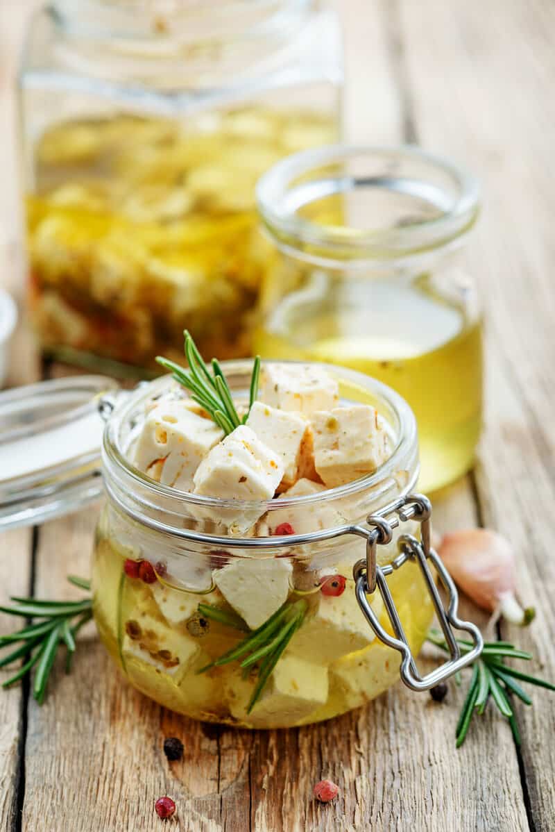 Feta einlegen (geniale Tipps & einfaches Rezept) - foodwissen.de