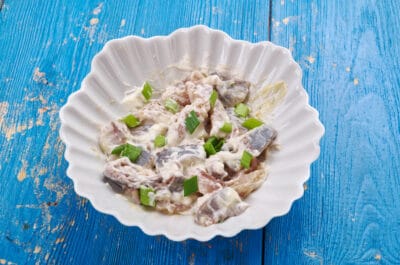 Matjes einlegen (geniale Tipps & einfaches Rezept) - foodwissen.de