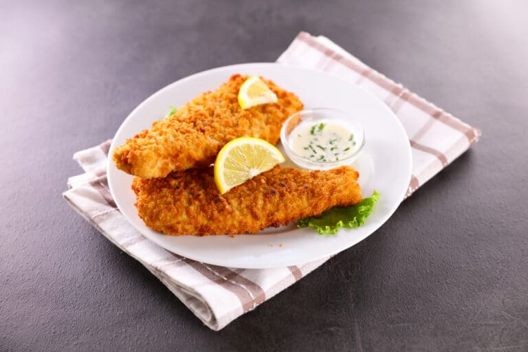 Backfisch aufwärmen - so geht's richtig (geniale Tipps) - foodwissen.de