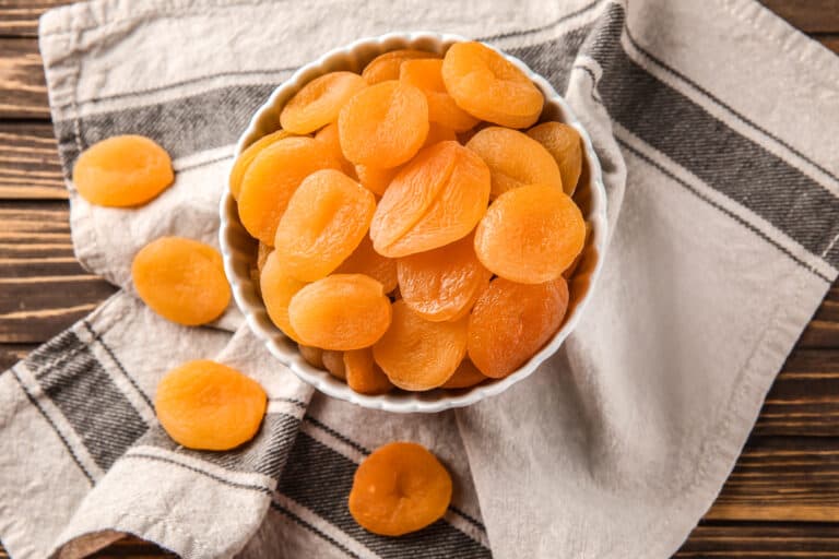 Aprikosen trocknen & dörren - so geht's richtig (Rezept) - foodwissen.de